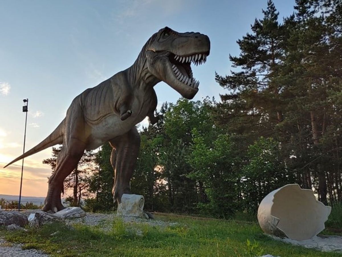Üdv a Jurassic Parkban! 5+1 varázslatos dinó park Magyarországon ...