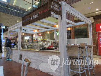 á table! - Corvin Plaza Budapest vélemények - Jártál már itt? Olvass ...