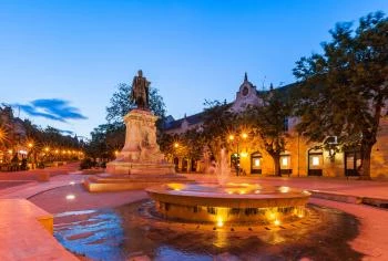 Garay tér Szekszárd vélemények - Jártál már itt? Olvass véleményeket ...